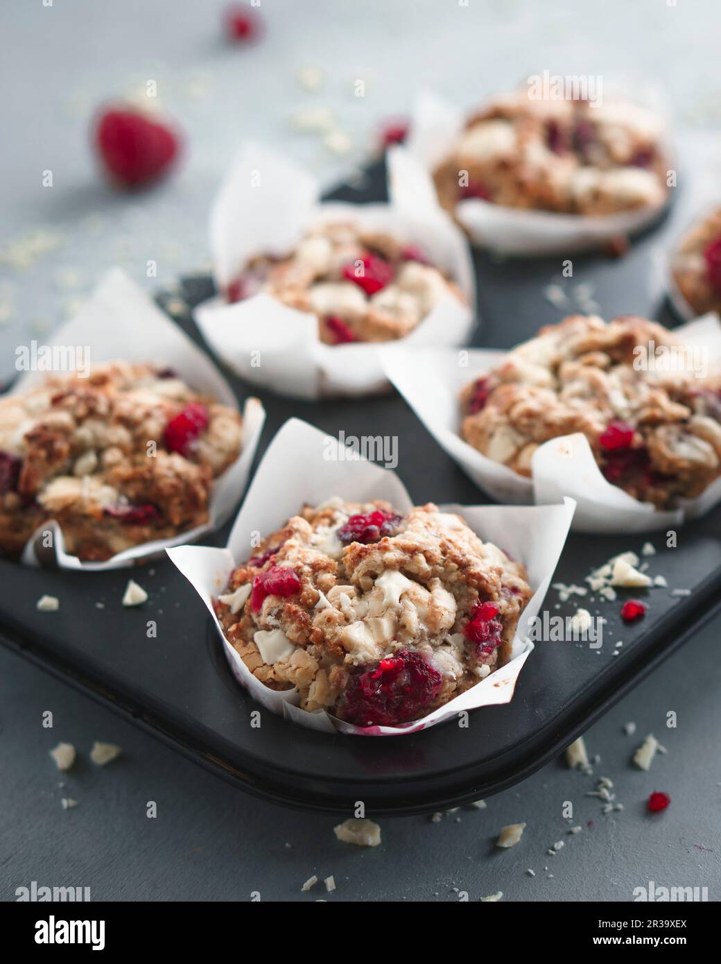 Raspberry muffin inside hi-res stock photography and images - Alamy