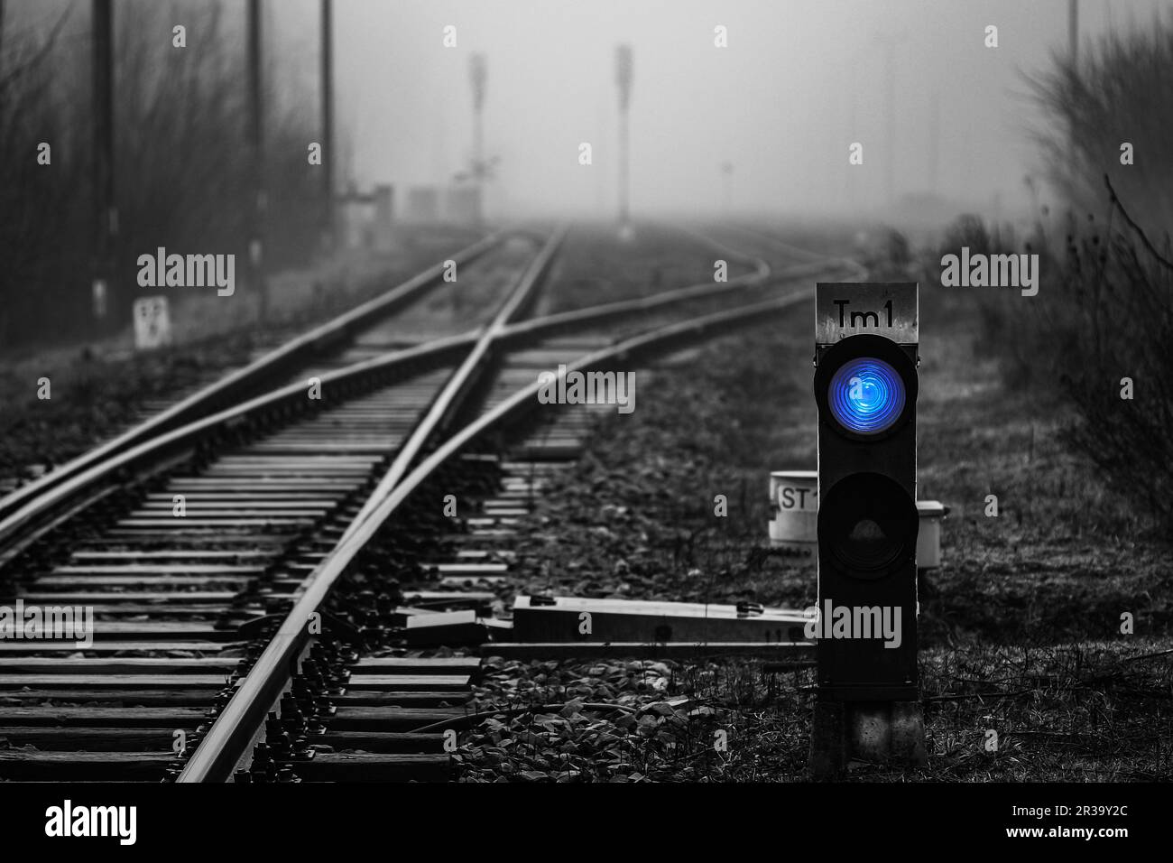 Railway signal hi-res stock photography and images - Alamy