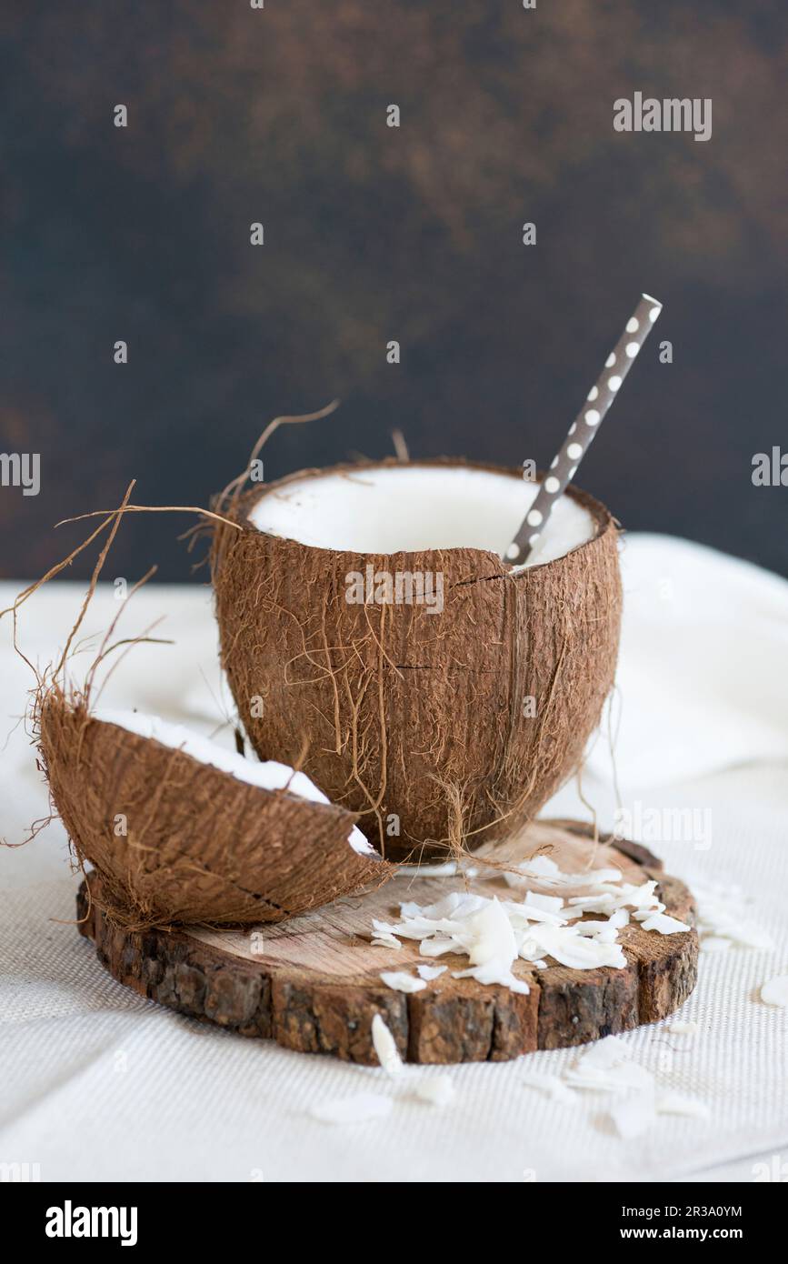 Coconut nut drinking straw hi-res stock photography and images - Alamy