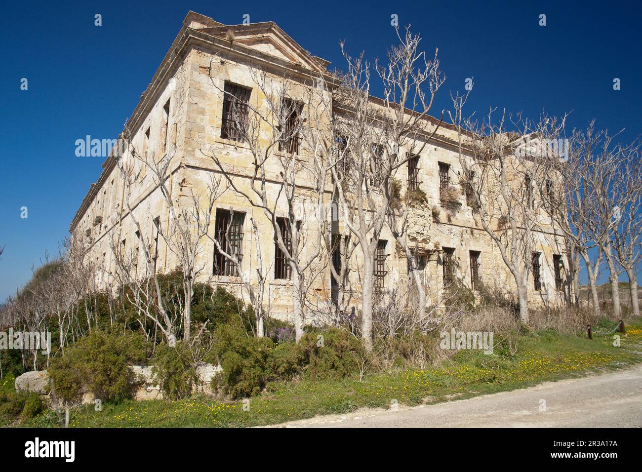 Prision castrense.Fortaleza de Isabel II, siglo XIX.Puerto de Mahon.La ...