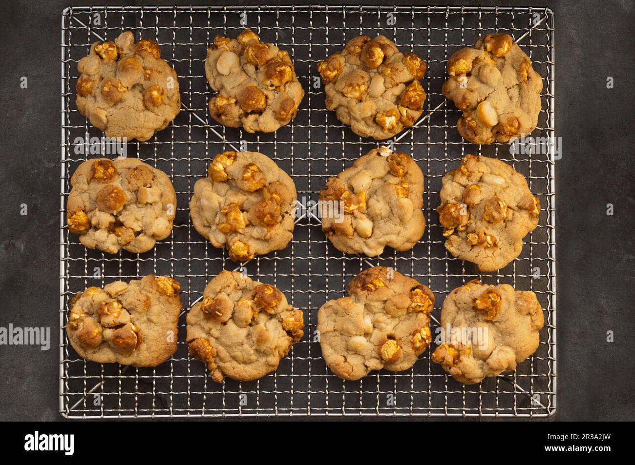 Popcorn biscuits on a cooling grid Stock Photo - Alamy