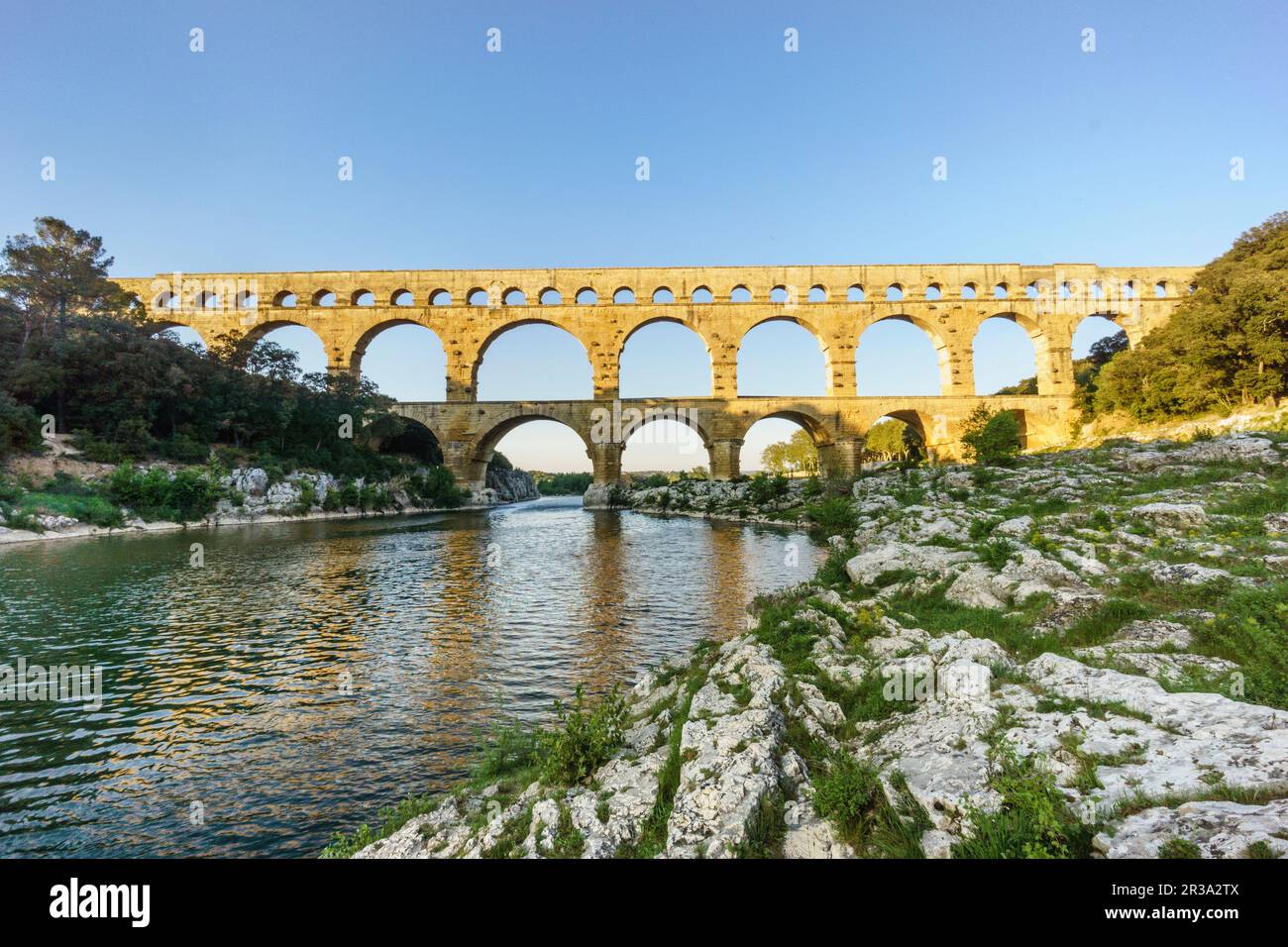Acueducto romano construcción hi-res stock photography and images - Alamy