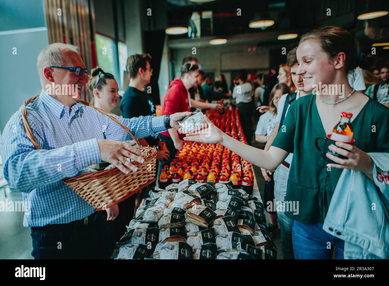 Wojs hi-res stock photography and images - Alamy