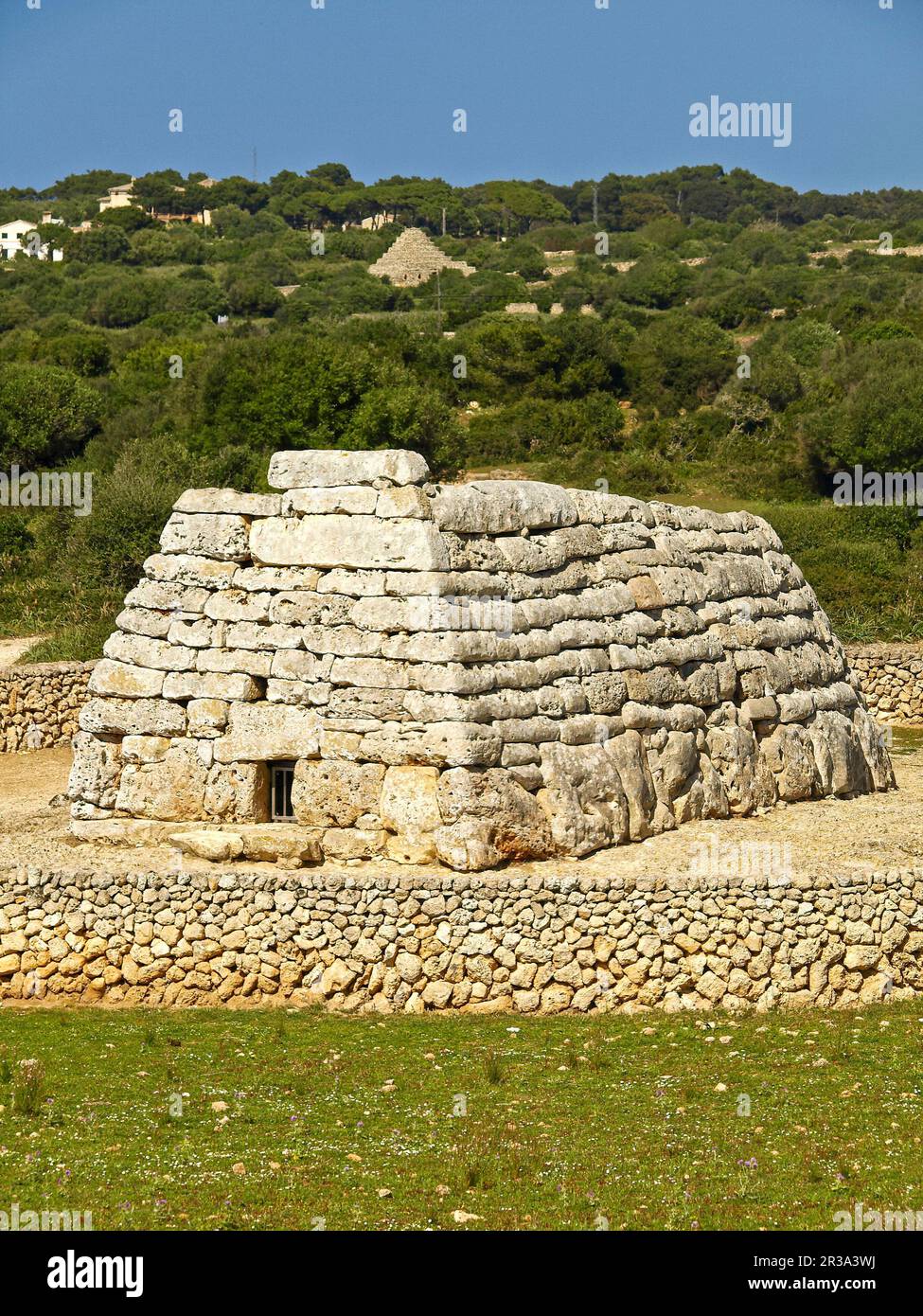 Monumento de la tumba hi-res stock photography and images - Alamy