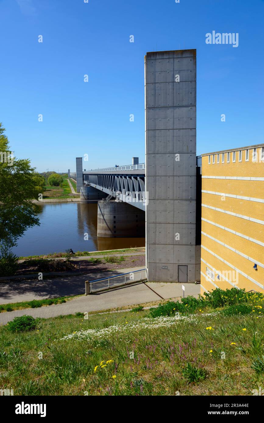 The midland canal hi-res stock photography and images - Alamy