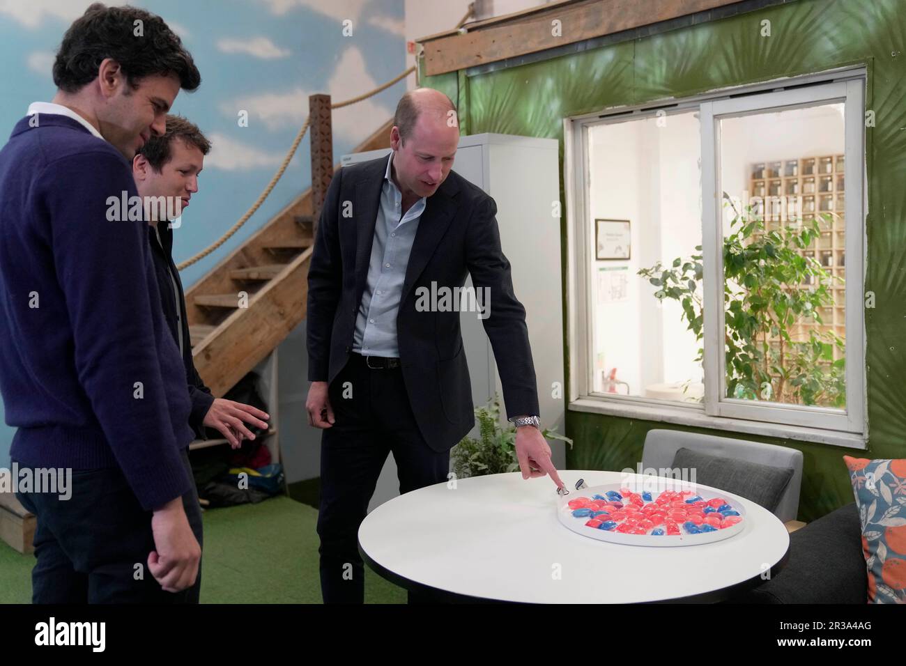 The Prince of Wales talks to Co-founders Rodrigo Garcia Gonzalez (left ...