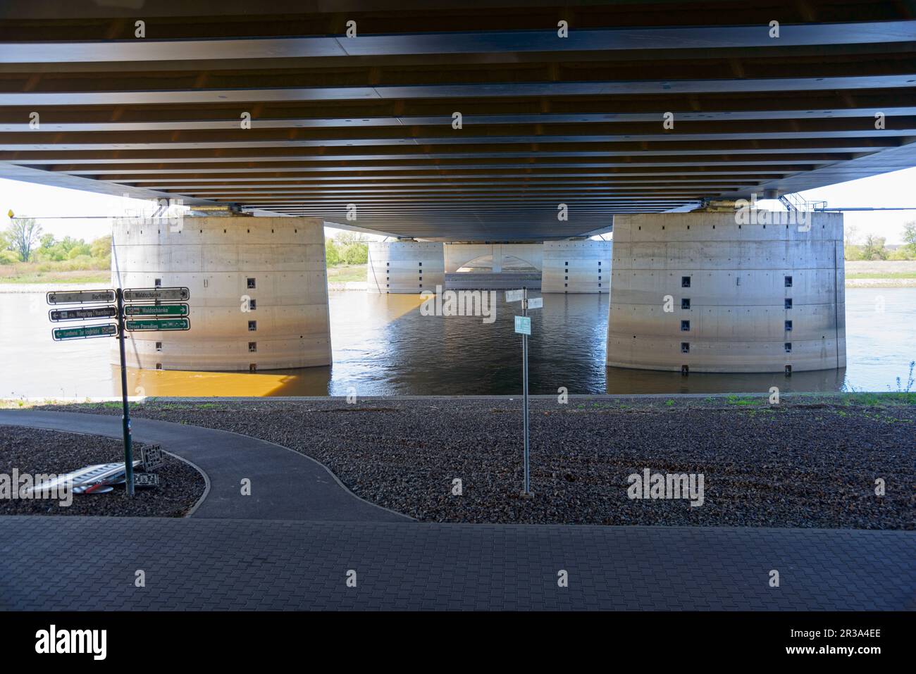 The midland canal hi-res stock photography and images - Alamy