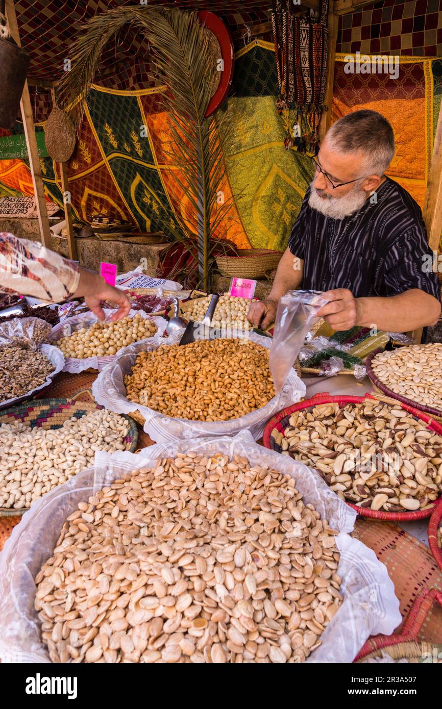 sale of nuts, Capdepera Medieval Fair, Mercat Medieval, Capdepera ...