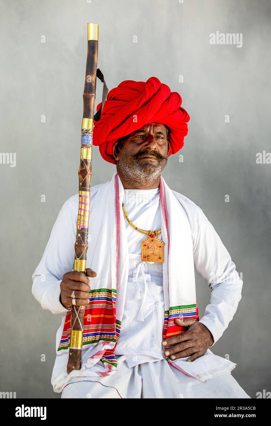 Portrait of a man of the Rabari ethnic group in a national headdress ...