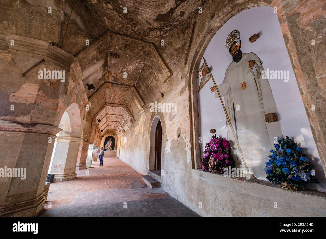 convento mercedario, iglesia de la Merced, Antigua Guatemala ...