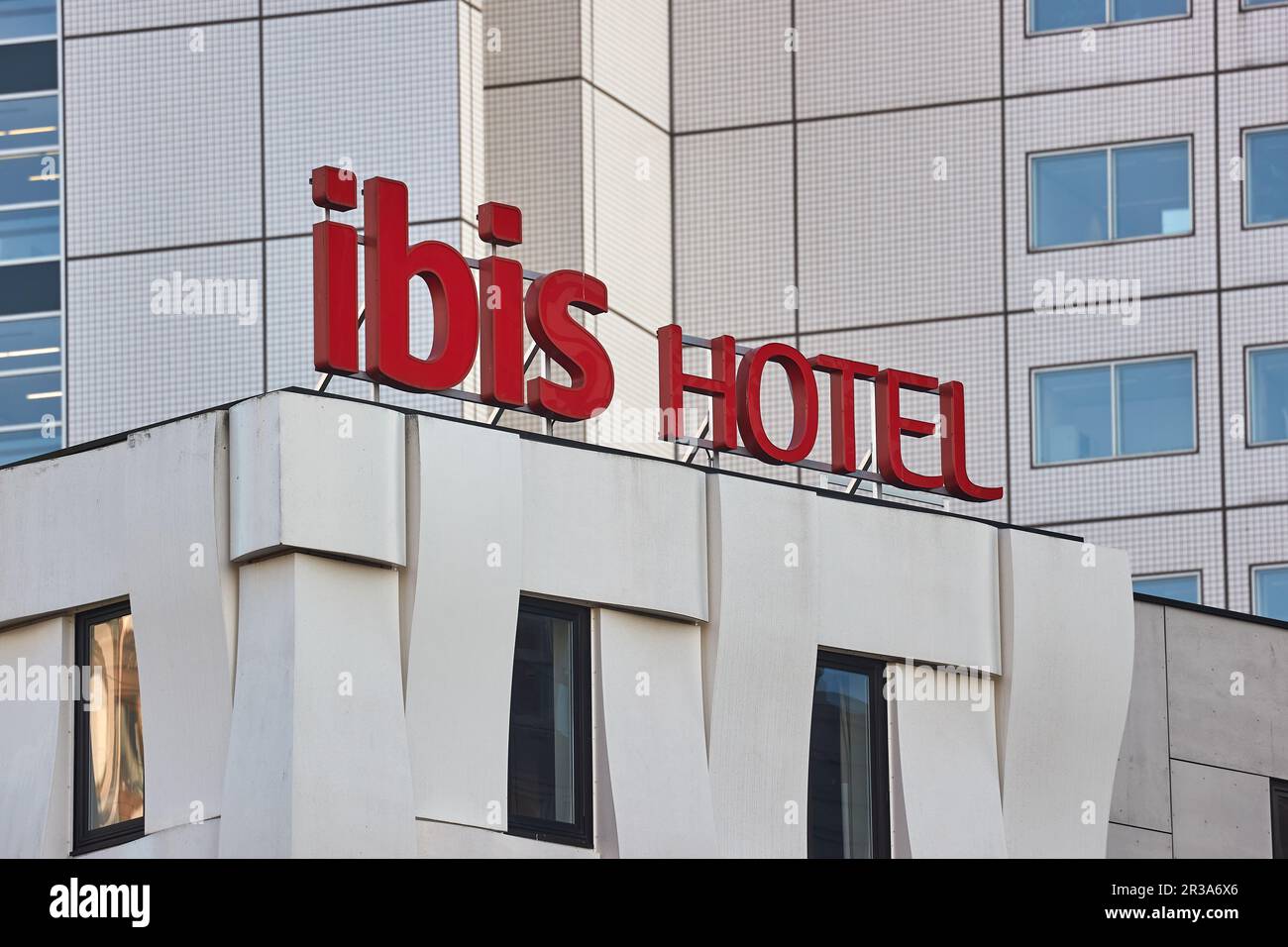 Ibis Hotel sign in Rotterdam Stock Photo - Alamy