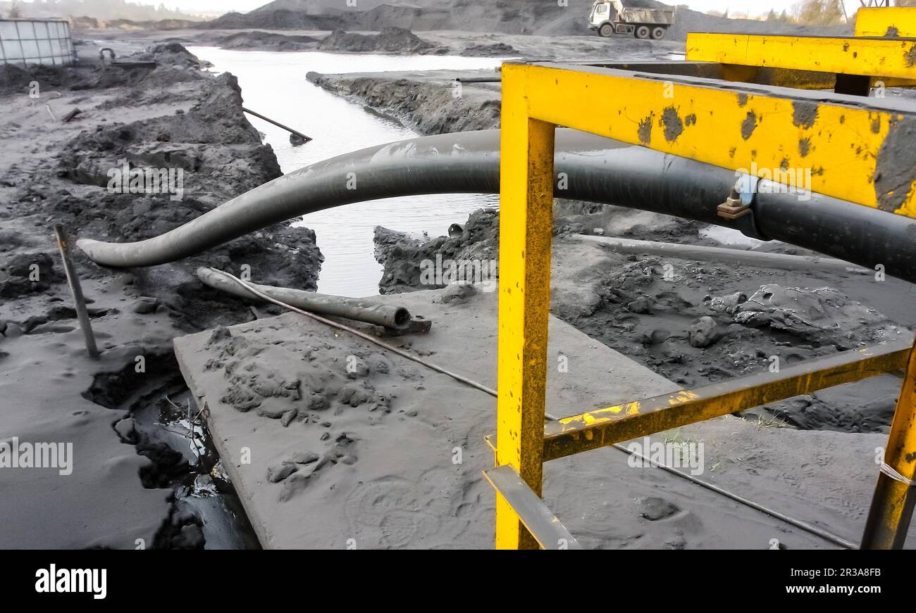 Coal Mining and processing Plant Equipment Stock Photo - Alamy