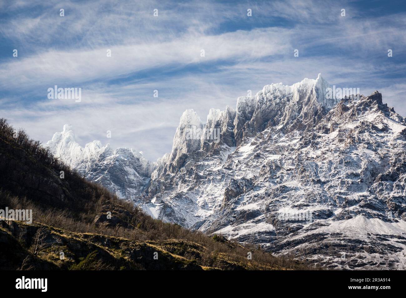 Punta Bariloche, 2600 metros, Cerro Paine Gragde, valle del lago Grey ...