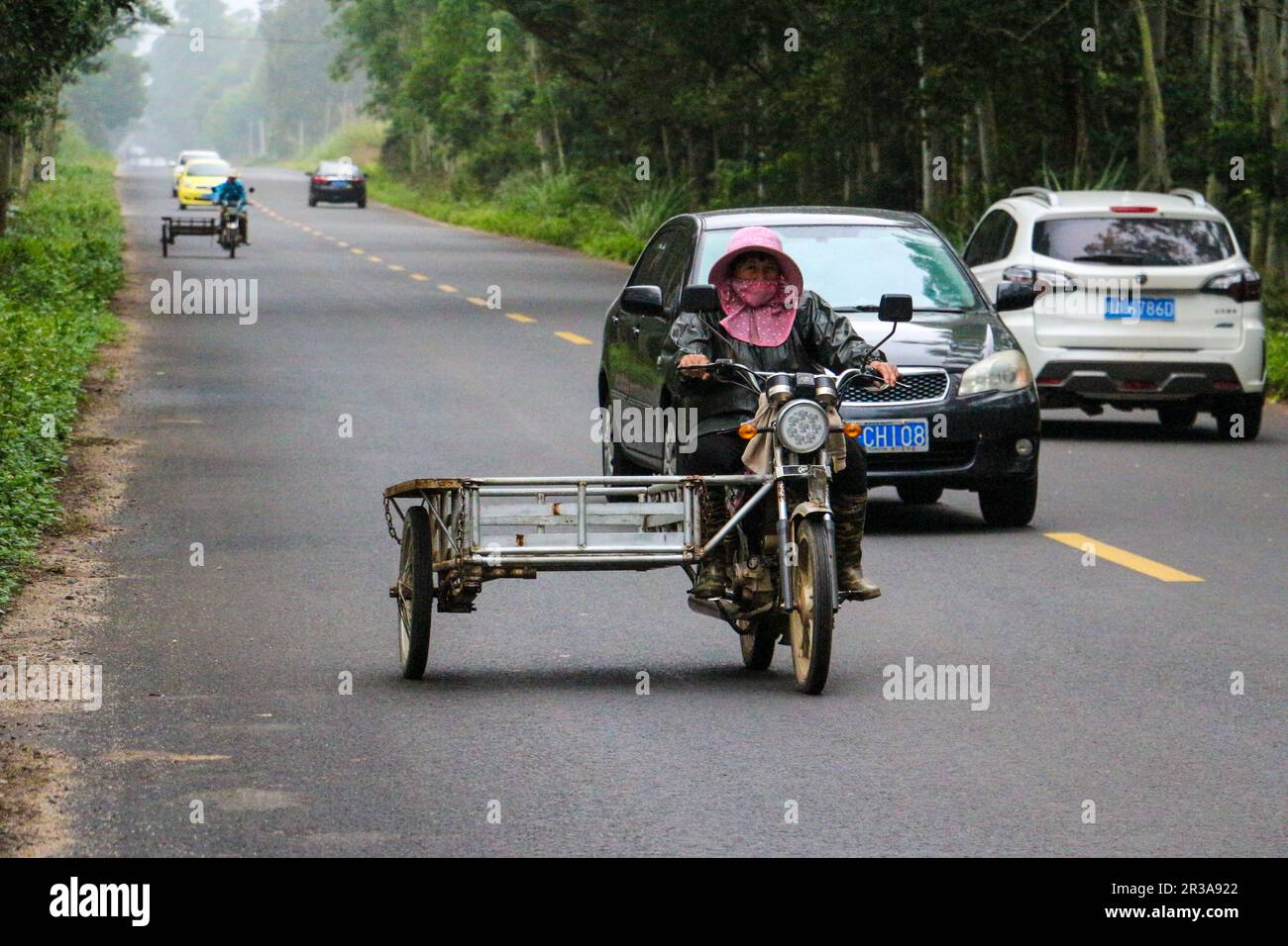 Daily life in China Stock Photo - Alamy