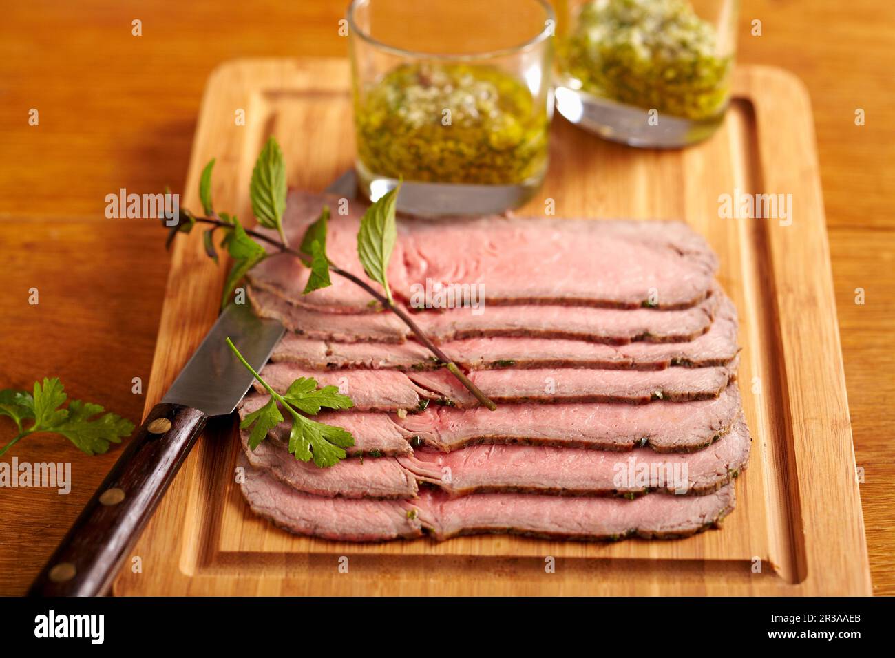 Sliced roastbeef hi-res stock photography and images - Alamy