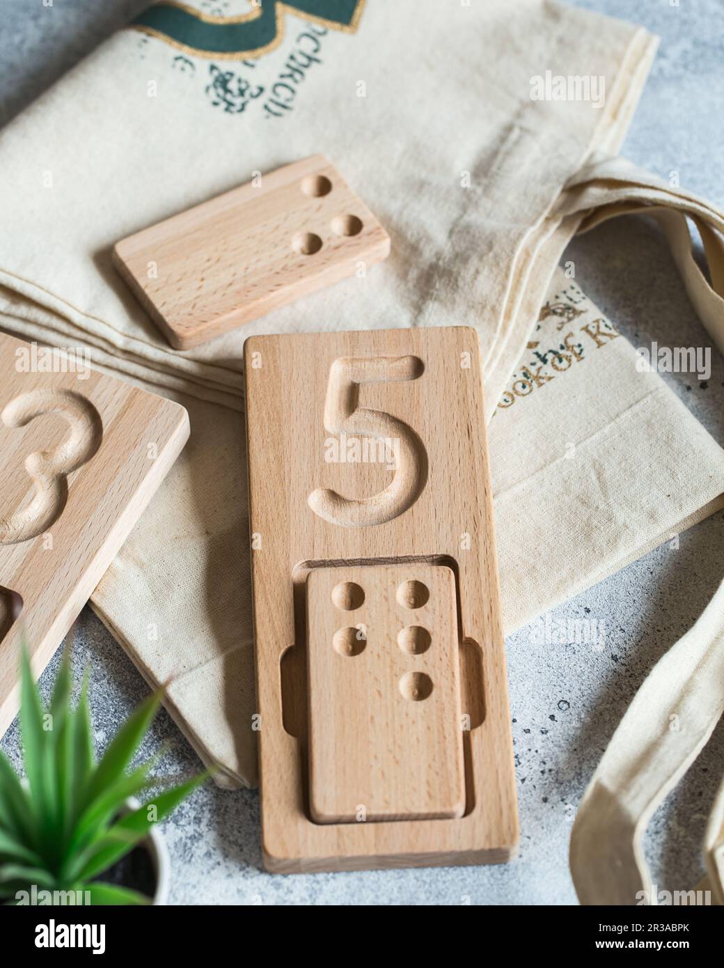 Wooden counting and writing trays - learning resource for educating ...