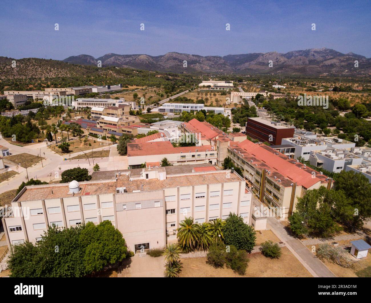 Uib campus hi-res stock photography and images - Alamy