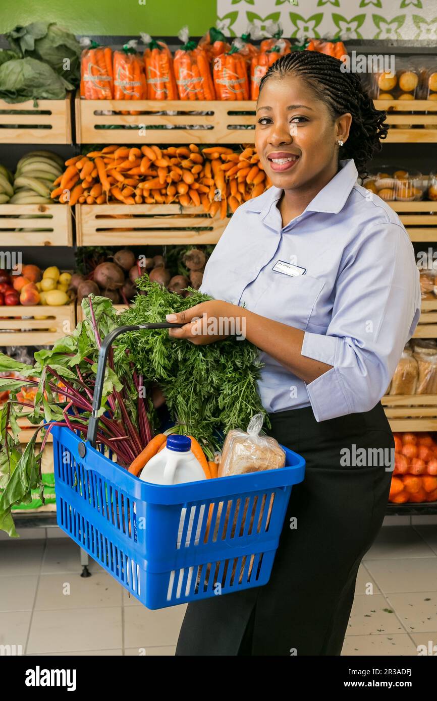 Grocery store fresh produce africa hi-res stock photography and images ...