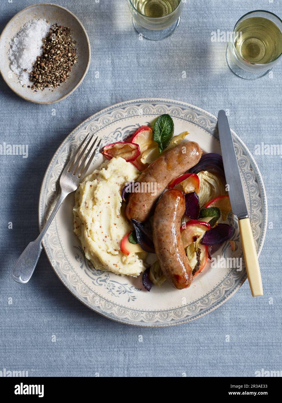 Sausage And Mash Stock Photo - Alamy