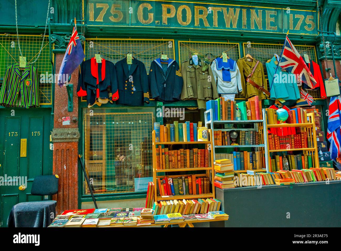 London, UK, Close Up, Shop Fronts, Street Scenes, Portobello Road ...