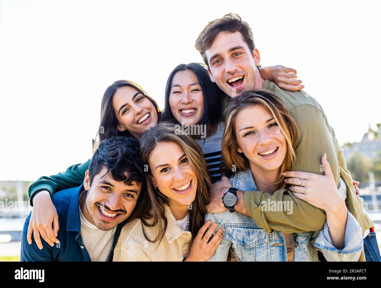 Six friends posing hi-res stock photography and images - Alamy