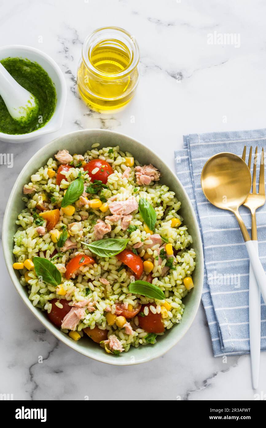Pesto fish and rice hi-res stock photography and images - Alamy