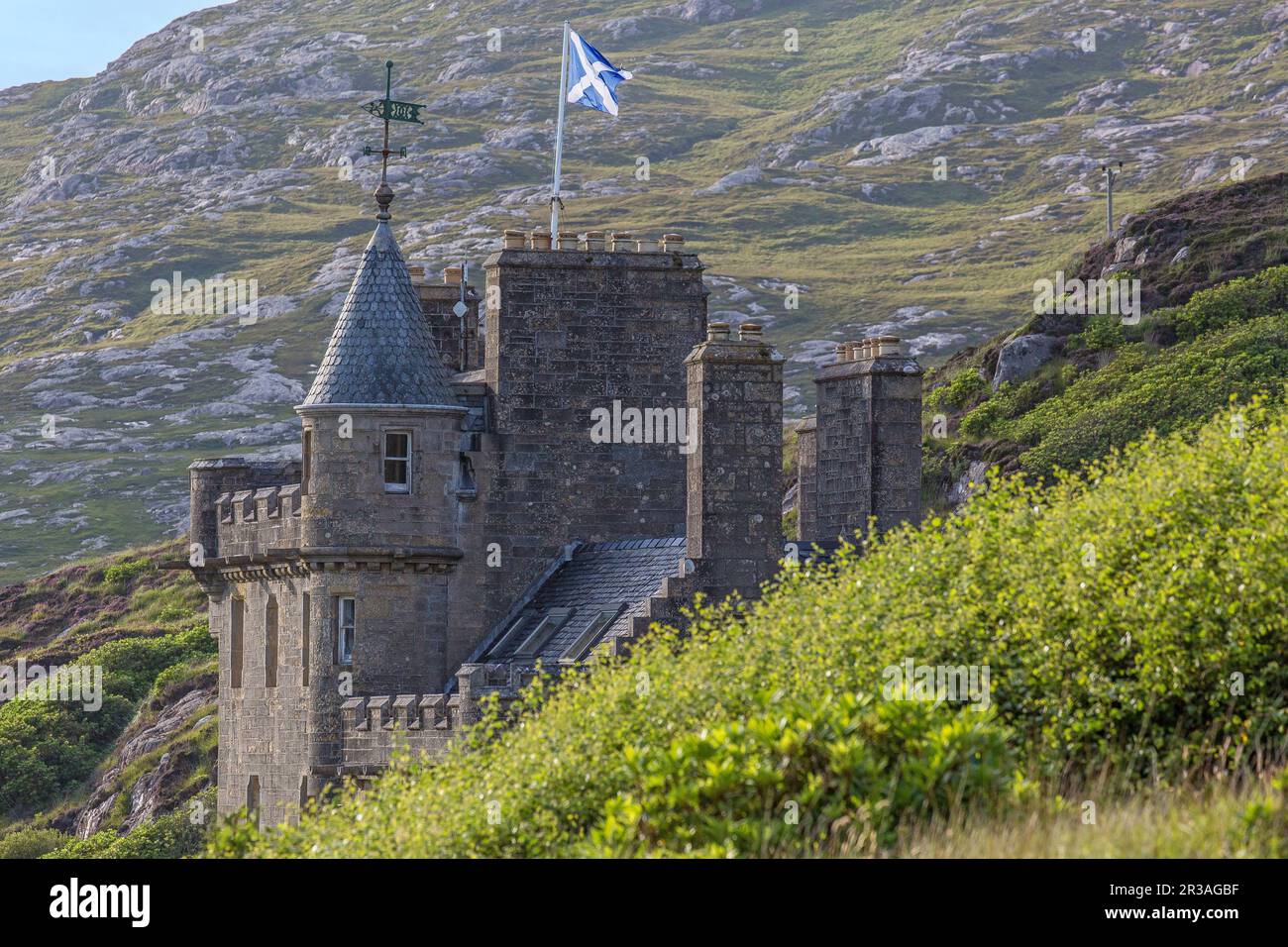 Scottish mountain flag hi-res stock photography and images - Alamy