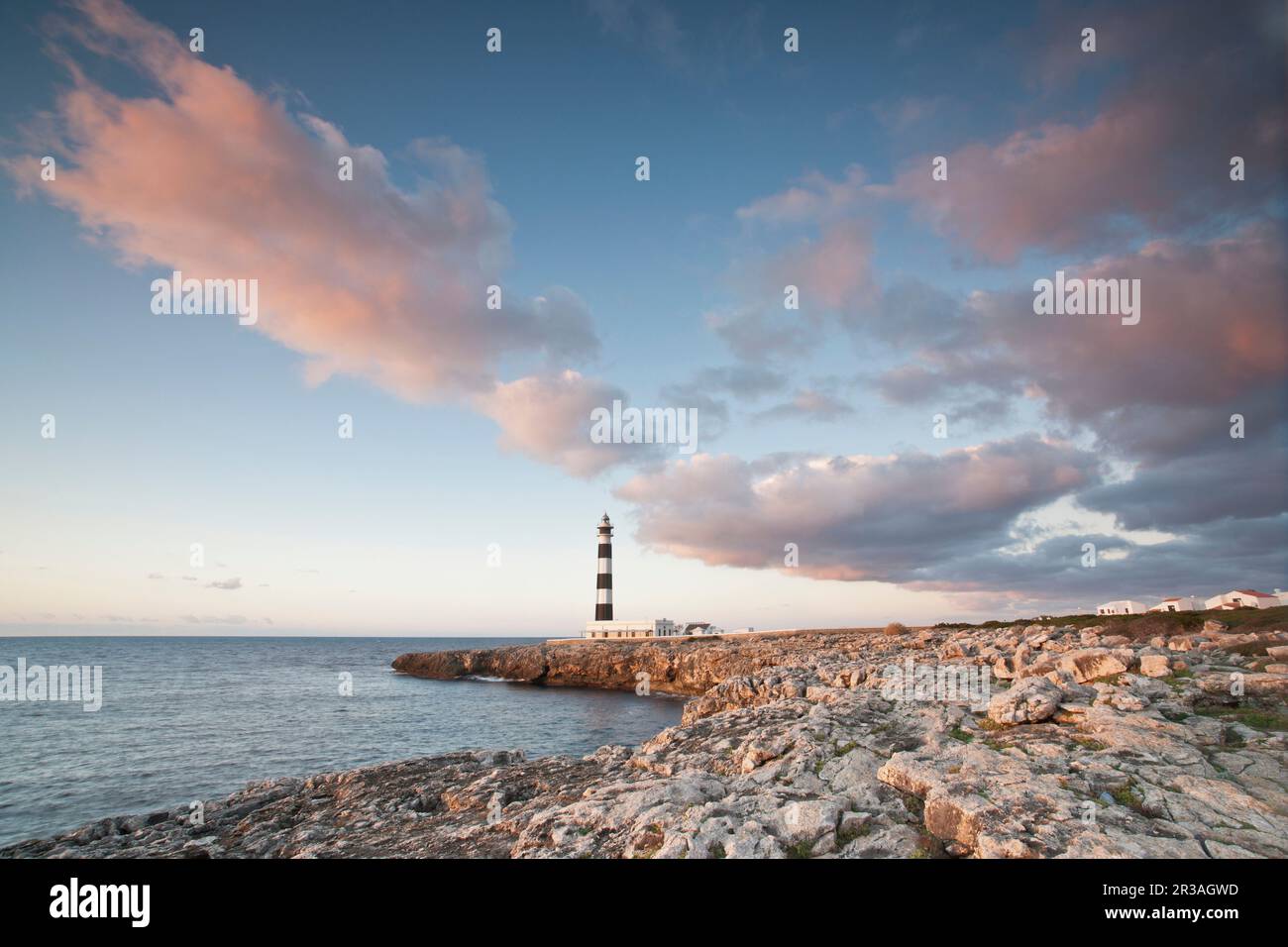 Silueta de la isla hi-res stock photography and images - Alamy