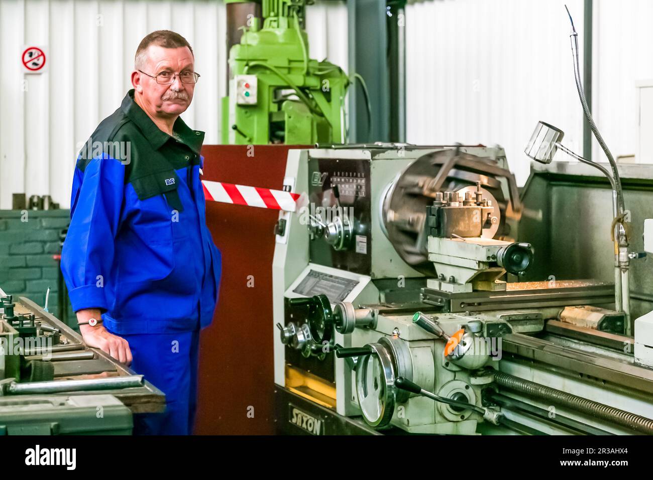 Industrial Valve Manufacturing and Assembly Factory Stock Photo - Alamy