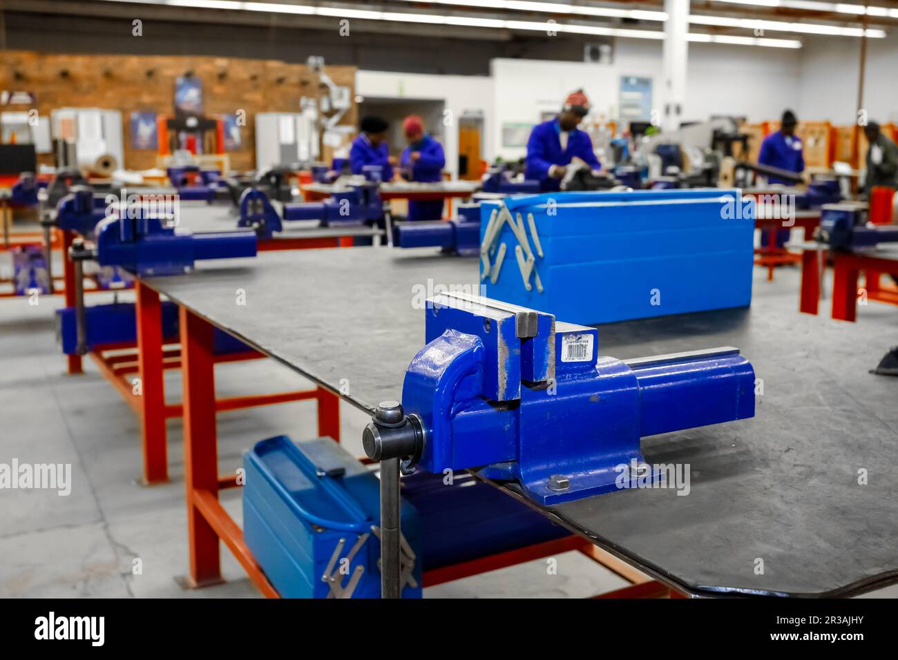 Technical skills training hi-res stock photography and images - Alamy