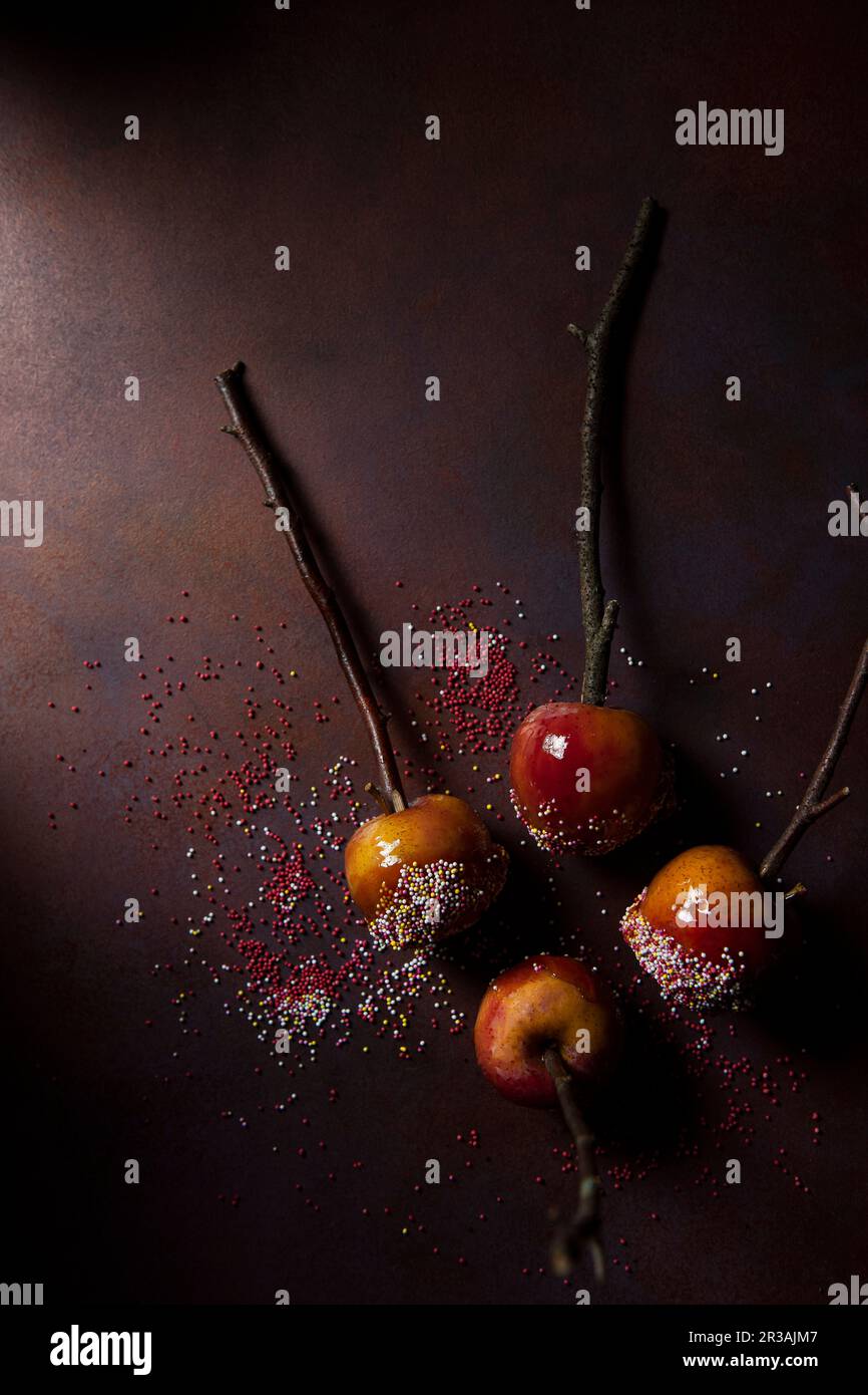 Caramel apple with sprinkles hi-res stock photography and images - Alamy