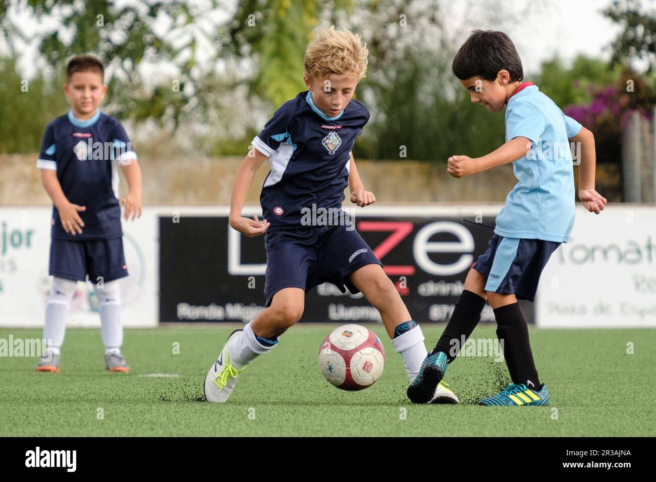 Fútbol infantil hi-res stock photography and images - Alamy
