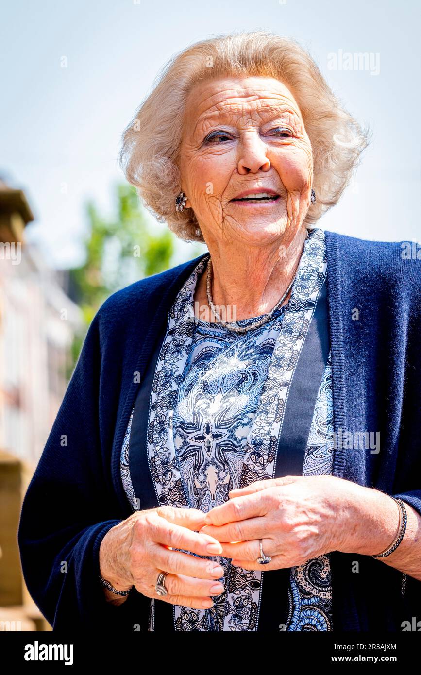 LEIDEN - Princess Beatrix of The Netherlands attends the award ceremony ...