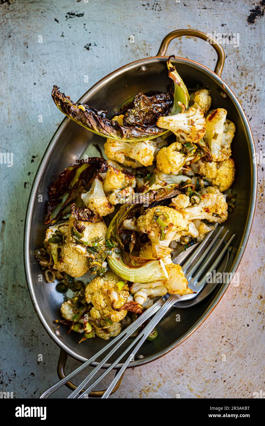 Roasted Cauliflower with Gunpowder spice mix Stock Photo - Alamy