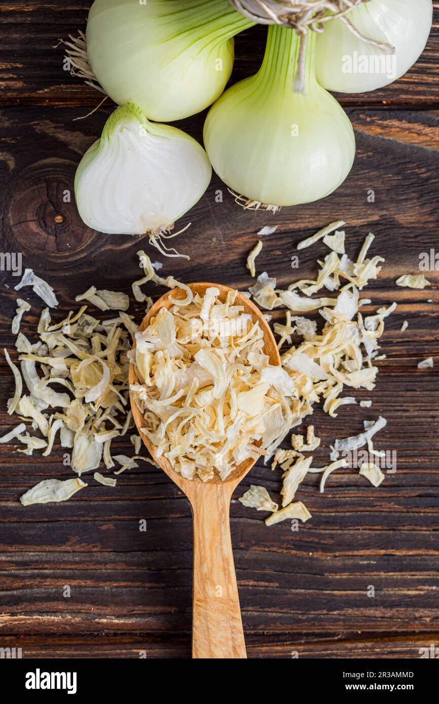 Dried onions hi-res stock photography and images - Alamy
