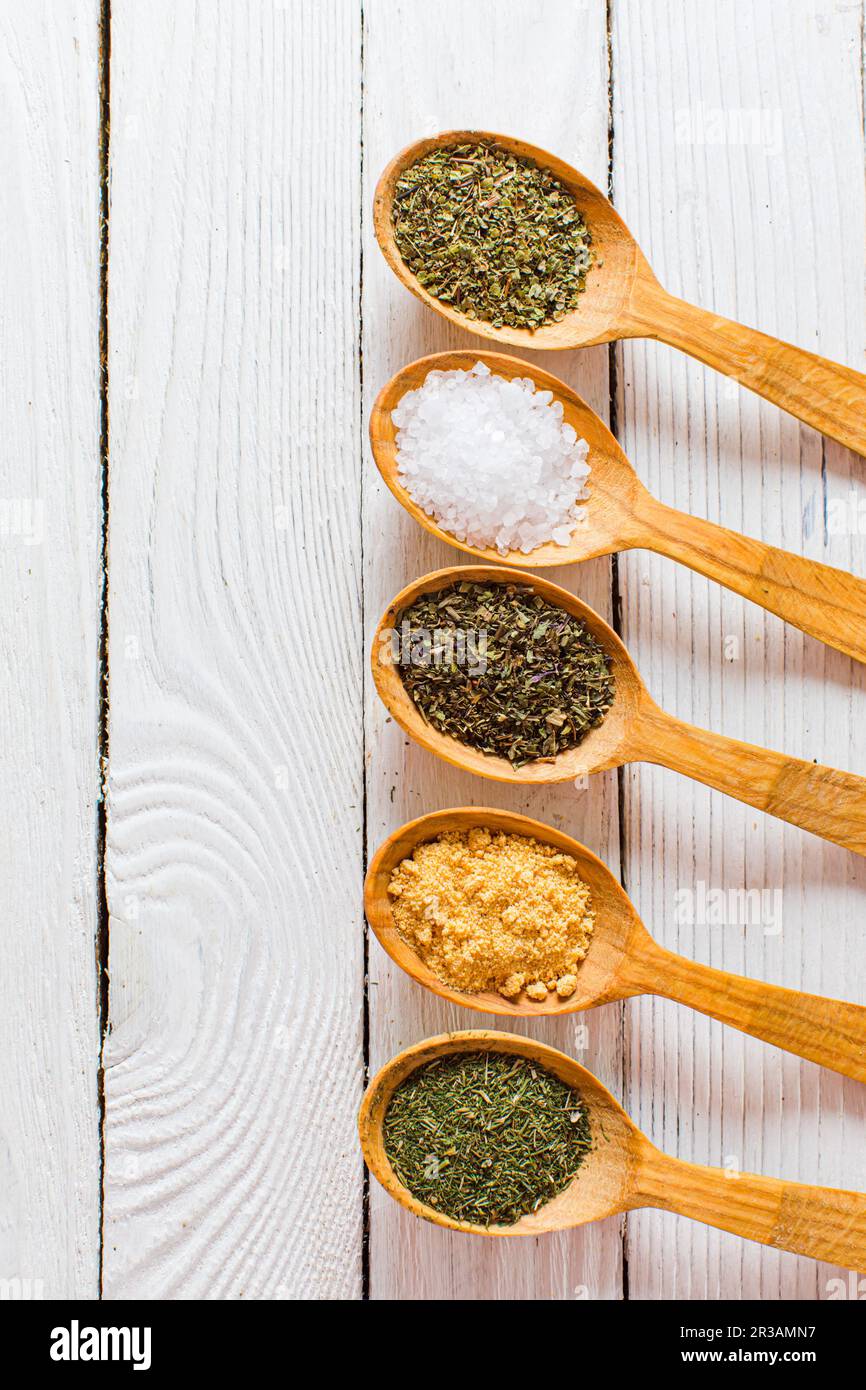 Many different wooden spoons hi-res stock photography and images - Alamy