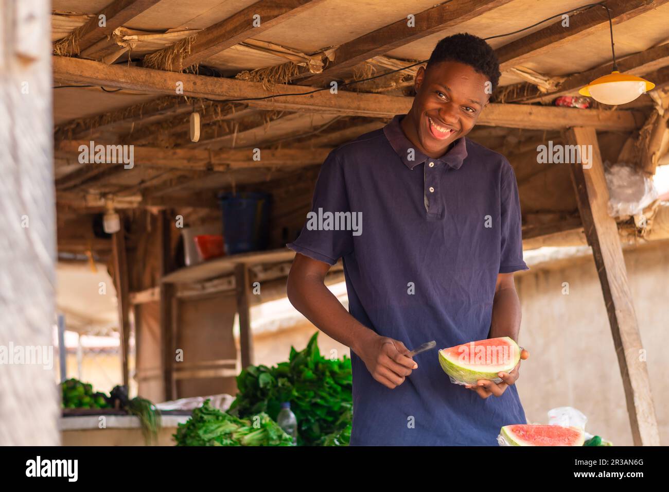 Nigeria market people hi-res stock photography and images - Alamy