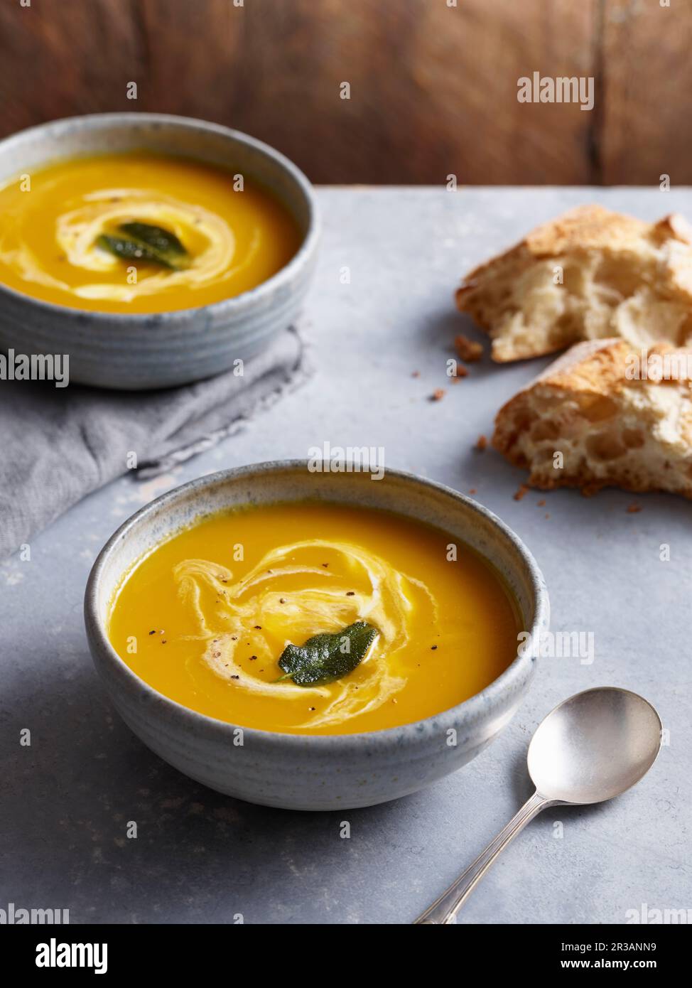 Butternut squash inside hi-res stock photography and images - Alamy