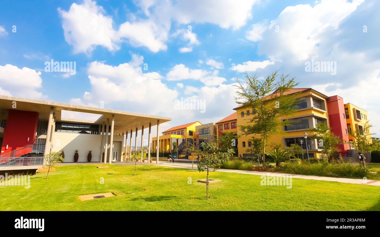 Exterior Buildings at College Campus Stock Photo - Alamy
