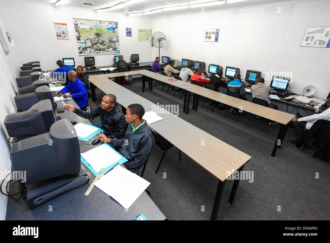 Vocational training computer hi-res stock photography and images - Alamy