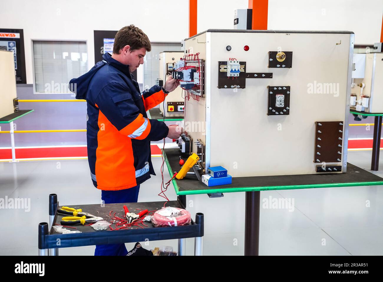 Vocational training south africa hi-res stock photography and images ...