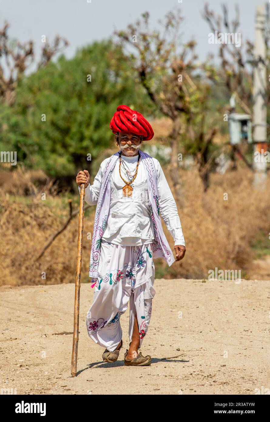 Elderly man of the Rabari ethnic group, wearing a national headdress ...