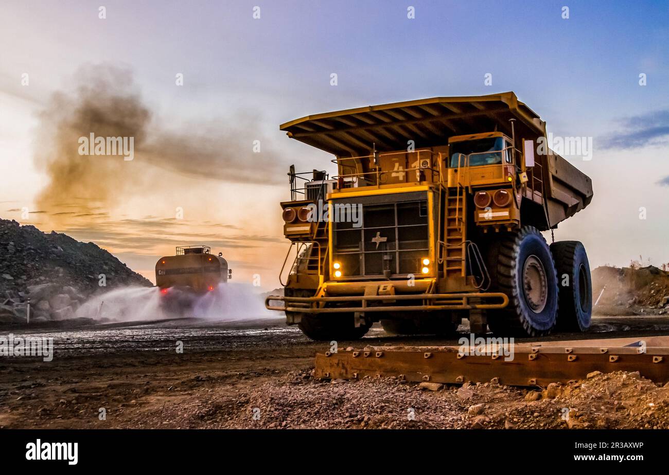 Processing platinum ore hi-res stock photography and images - Alamy
