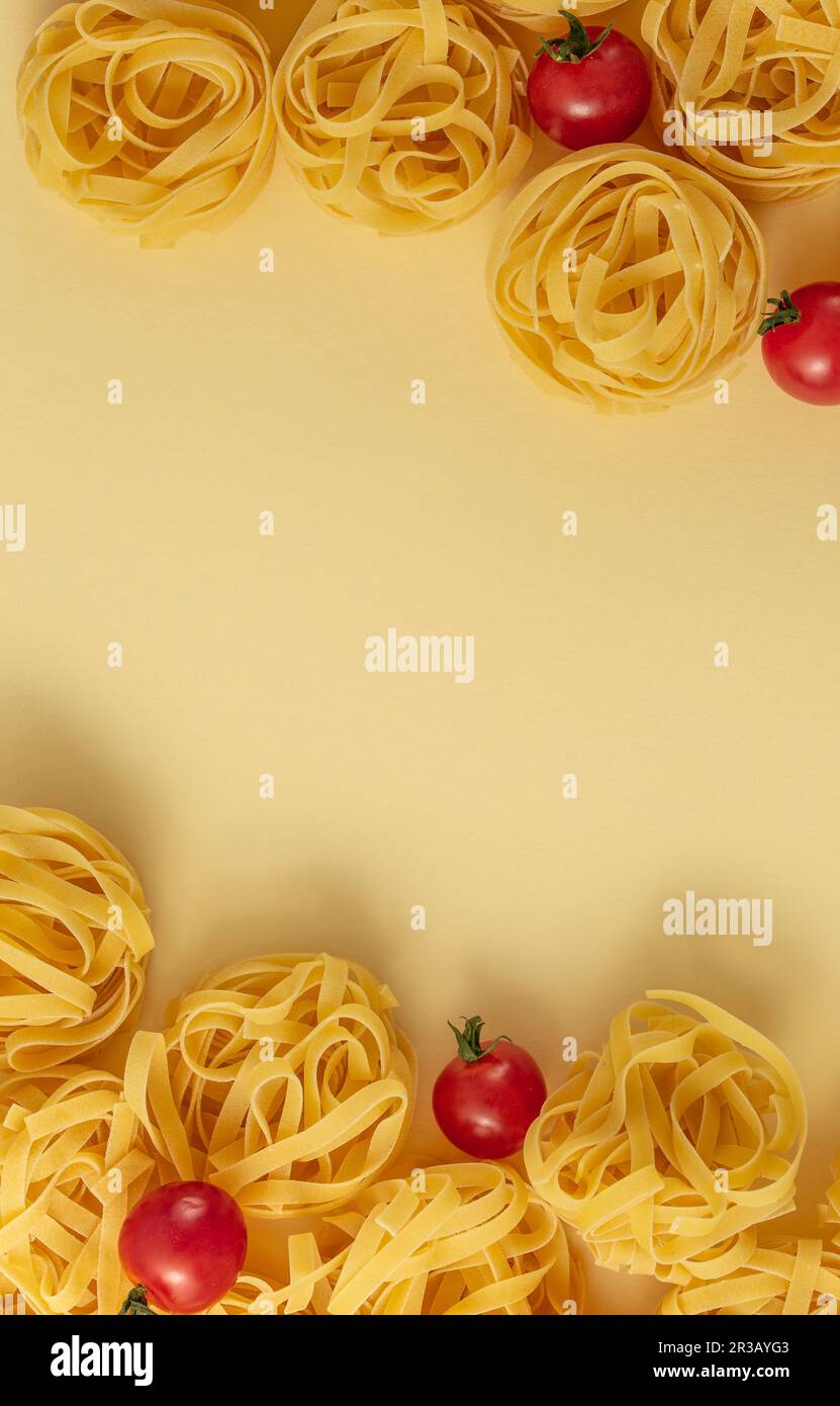 Minimal food shot hi-res stock photography and images - Alamy