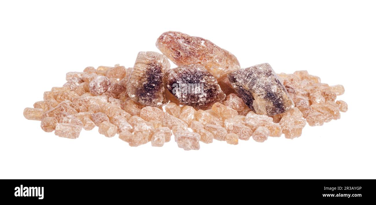 Pile of brown granulated sugar isolated on white background Stock Photo ...