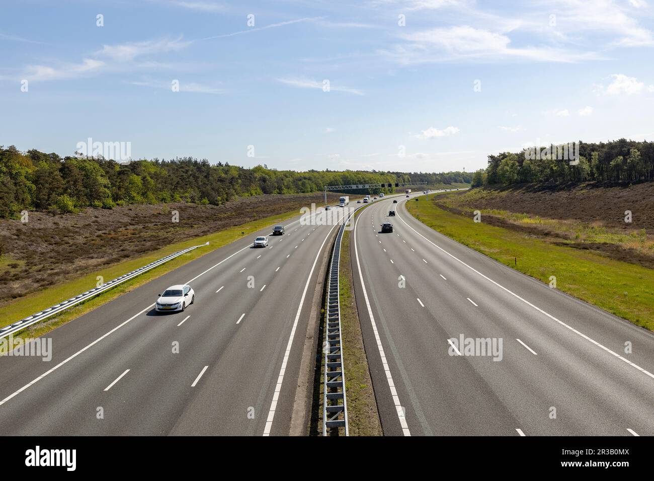 Animal crossing road tunnel hi-res stock photography and images - Alamy