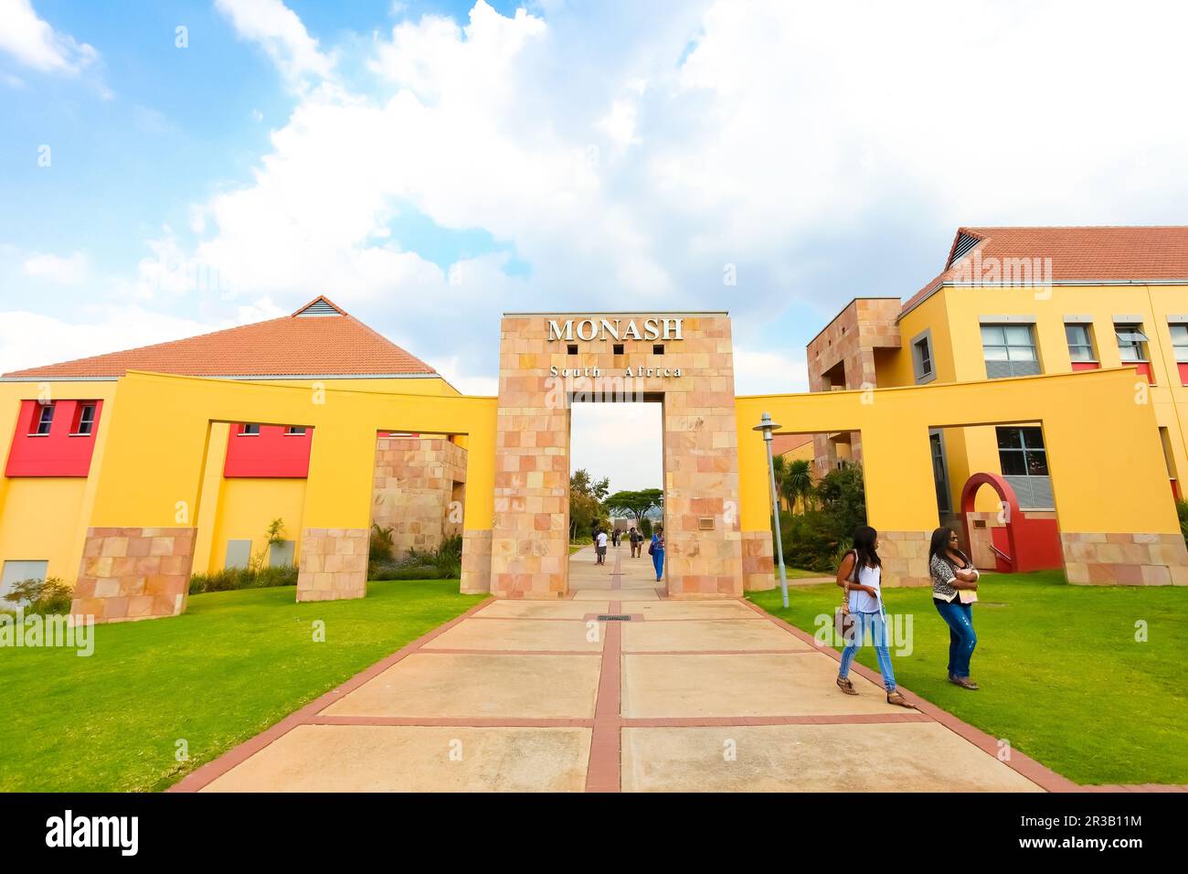 Exterior Buildings at College Campus Stock Photo - Alamy