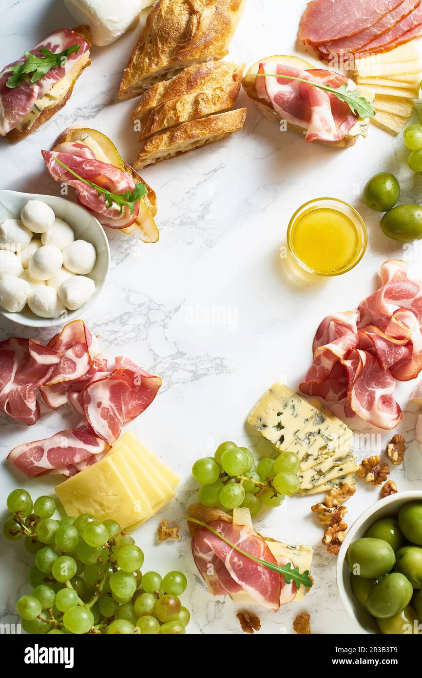 Cheddar slices above hi-res stock photography and images - Alamy