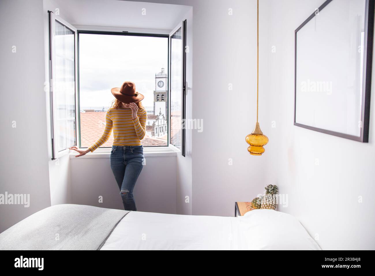 Lamp near window hi-res stock photography and images - Alamy