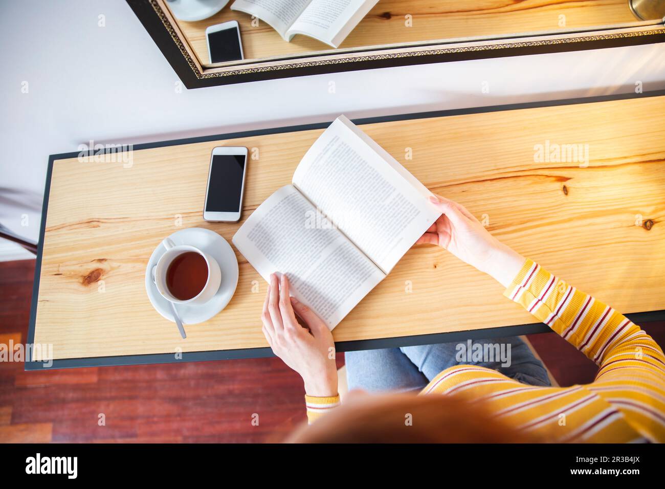 Hotel food book hi-res stock photography and images - Alamy